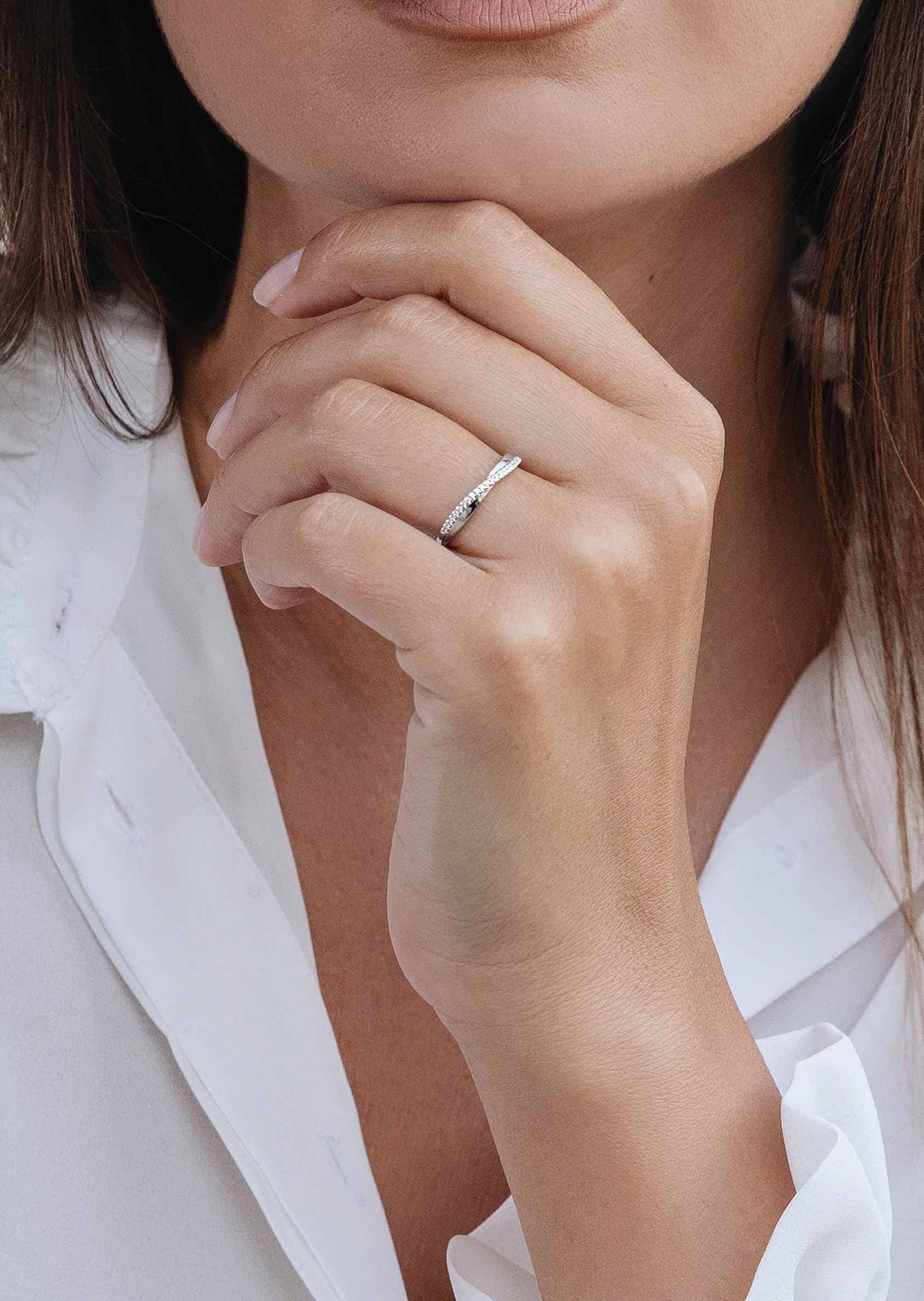 5 astuces pour bien choisir ses alliances avec Zeina Alliances - SOODECO